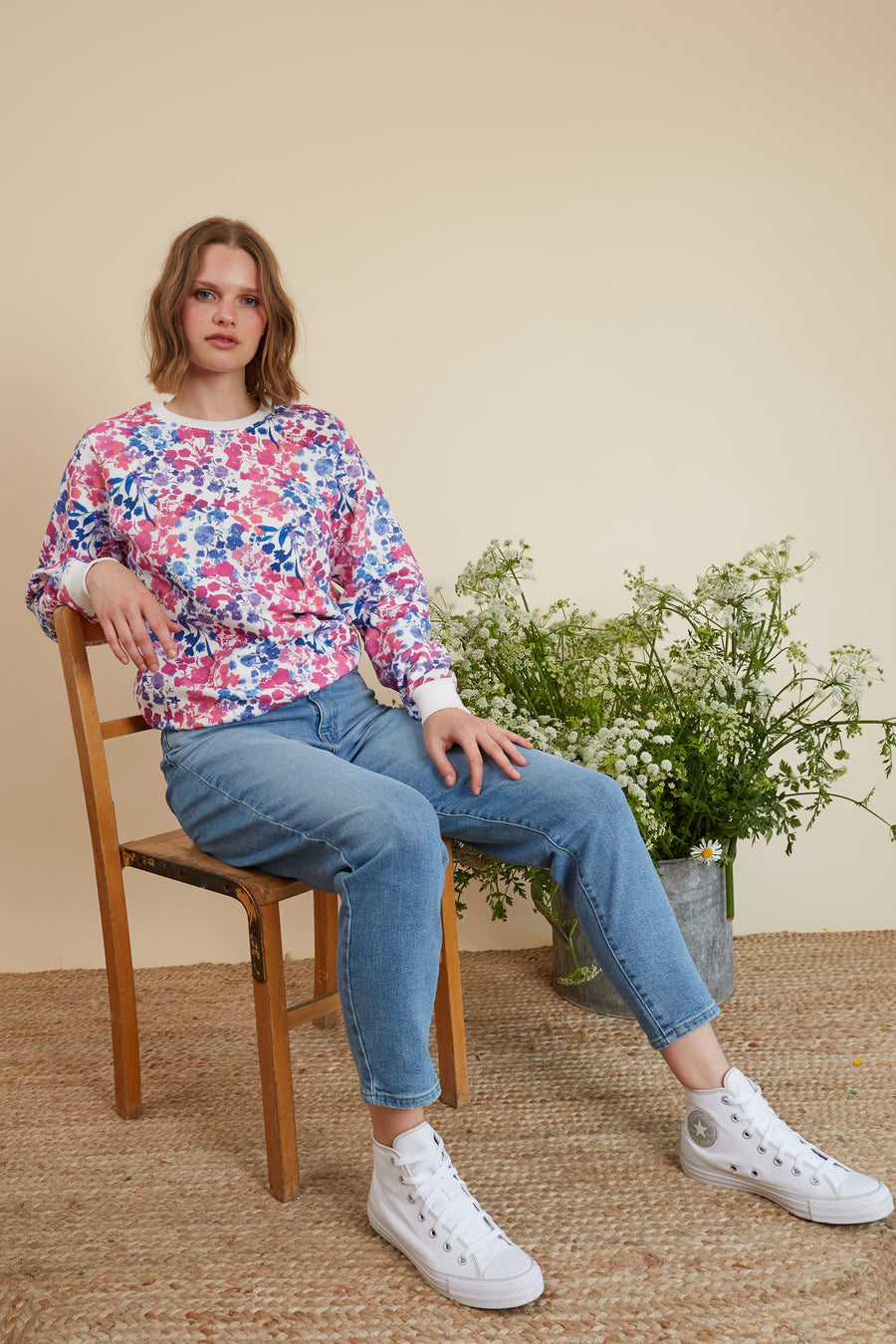 Sweatshirts – Mutha.Hood