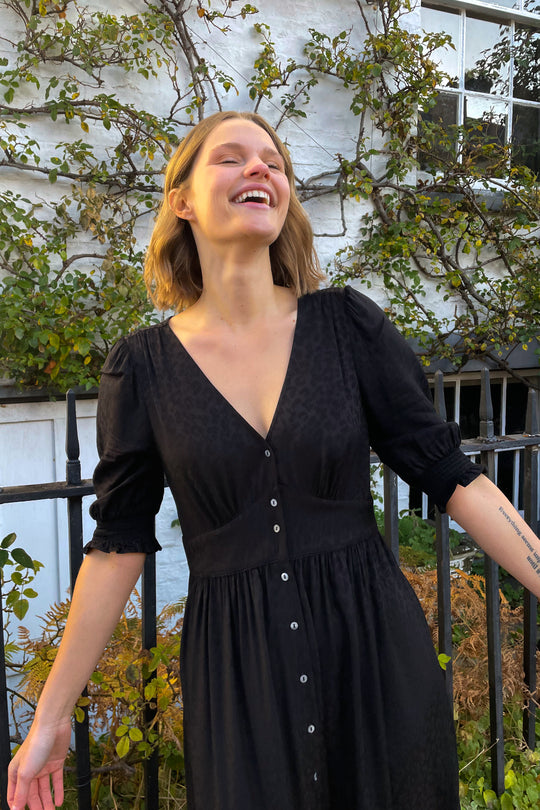 Sustainable & Organic Midi & Maxi Dresses with Pockets | Mutha.Hood