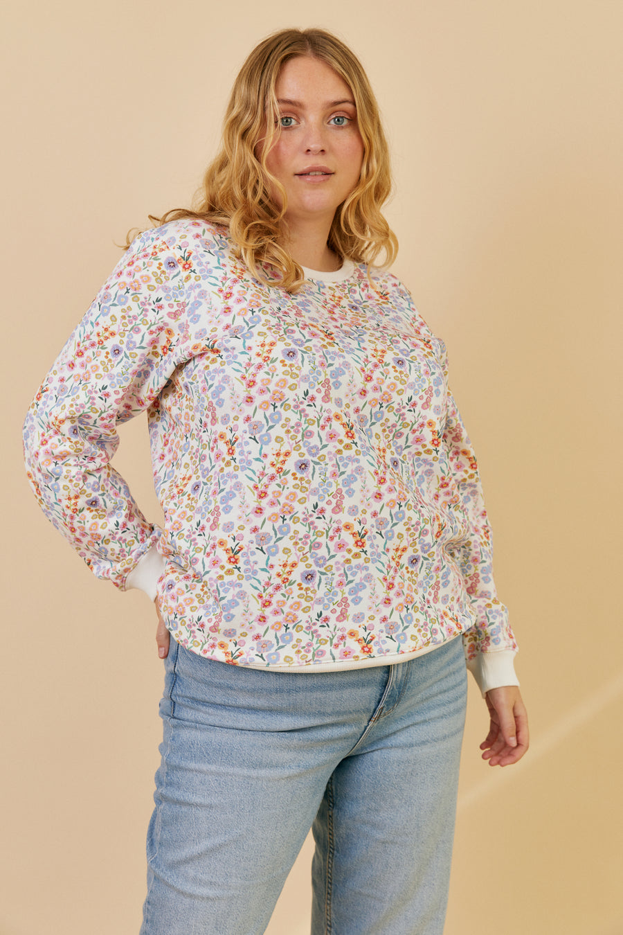 Sweatshirts – Mutha.Hood